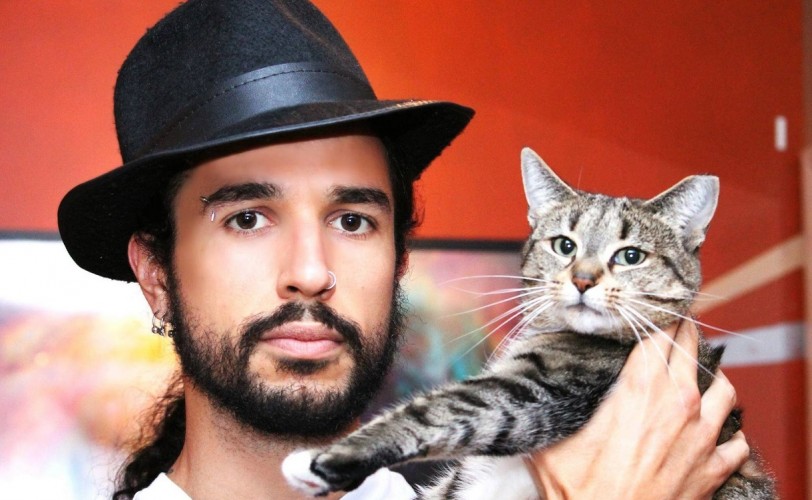 Ο Anthony Vincent αποχαιρετά το YouTube με 10 τραγούδια α λα Ozzy