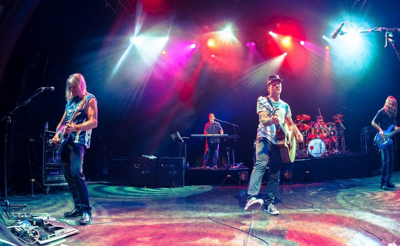 "Third Stage: Live in London": Οι Flying Colors ανακοινώνουν νέο live ...