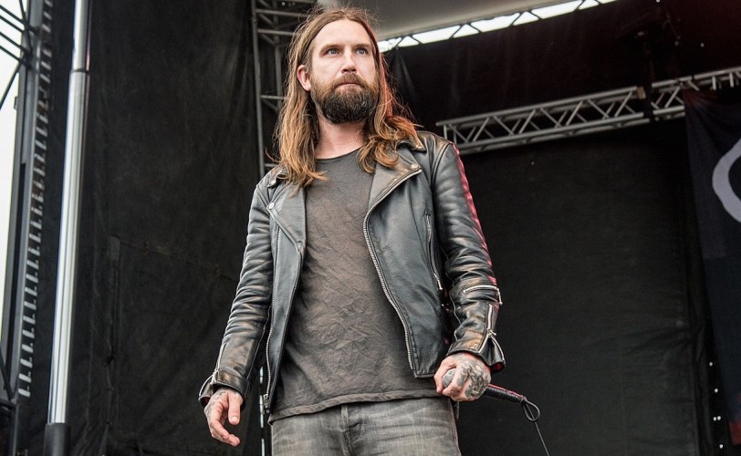 Ο Keith Buckley εναντίον των υπολοίπων Every Time I Die