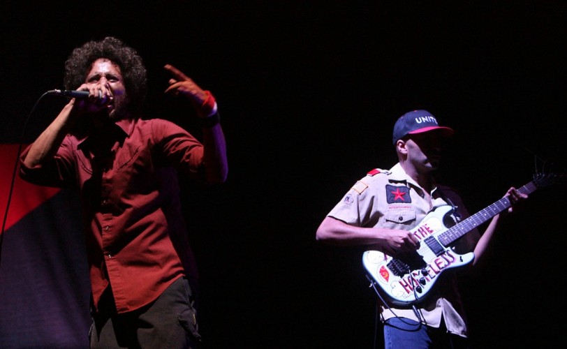 Tom Morello: «O Zack de la Rocha είναι ο σπουδαιότερος frontman στην ...