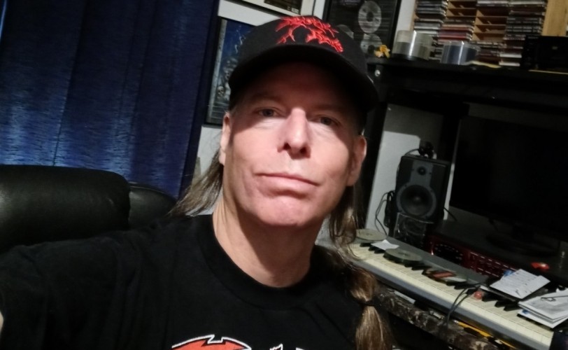 Έφυγε από την ζωή ο ηγέτης των Mystic Force, Keith Menser