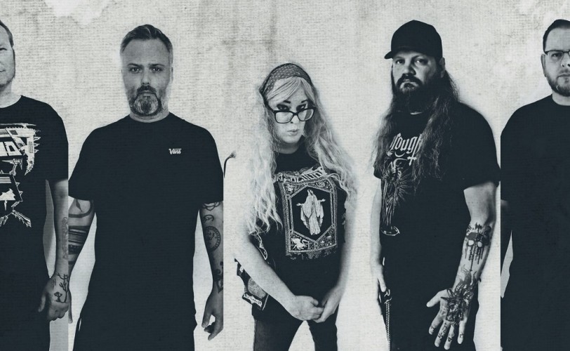 Ακούστε το καινούριο single των Thronehammer