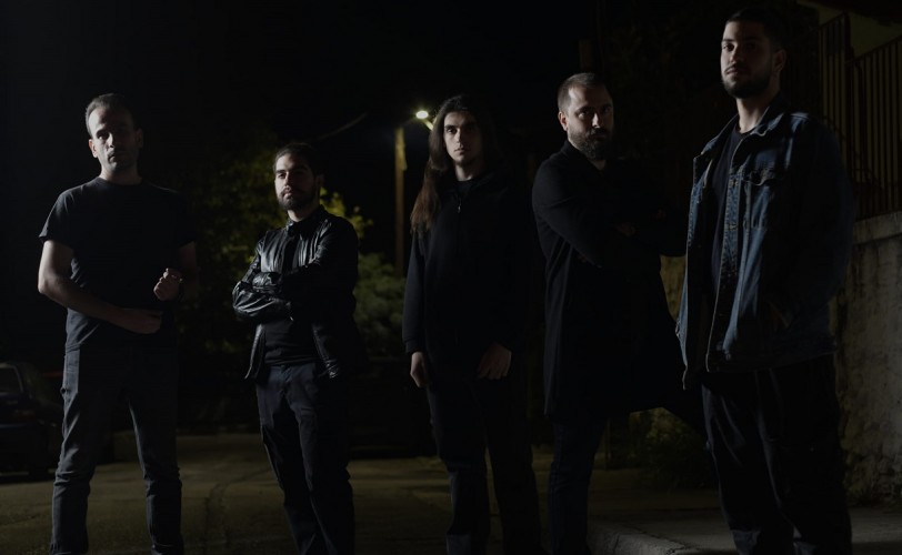 Οι Fading Echoes παρουσιάζουν ζωντανά το ντεμπούτο τους στην Αθήνα